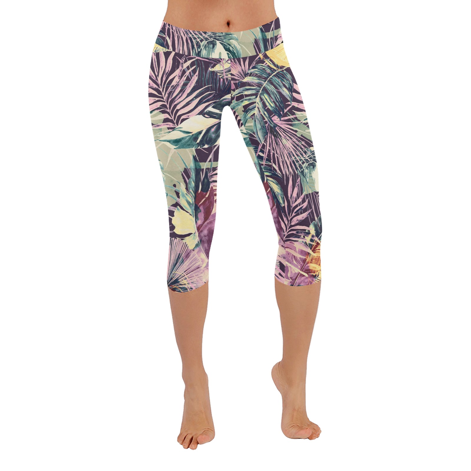 Vintage dark wild jungle Women's Low Rise Capri Leggings (Invisible ...